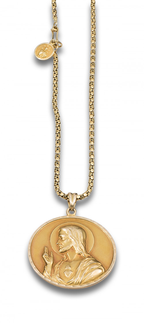 MEDALLA SAGRADO CORZÓN DE JESÚS CON CADENA