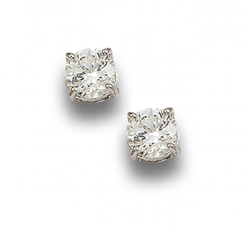 PENDIENTES DORMILONAS DE DIAMANTES, EN ORO BLANCO