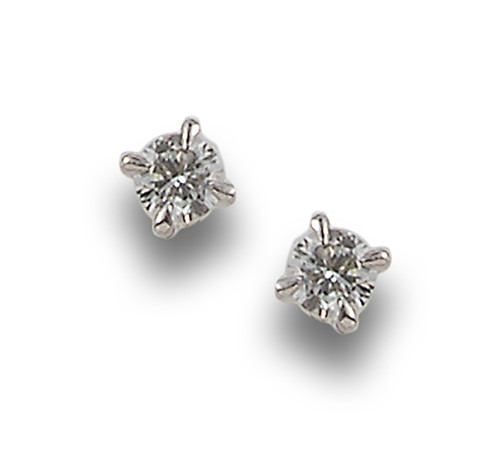 PENDIENTES DORMILONAS DE DIAMANTES, EN ORO BLANCO